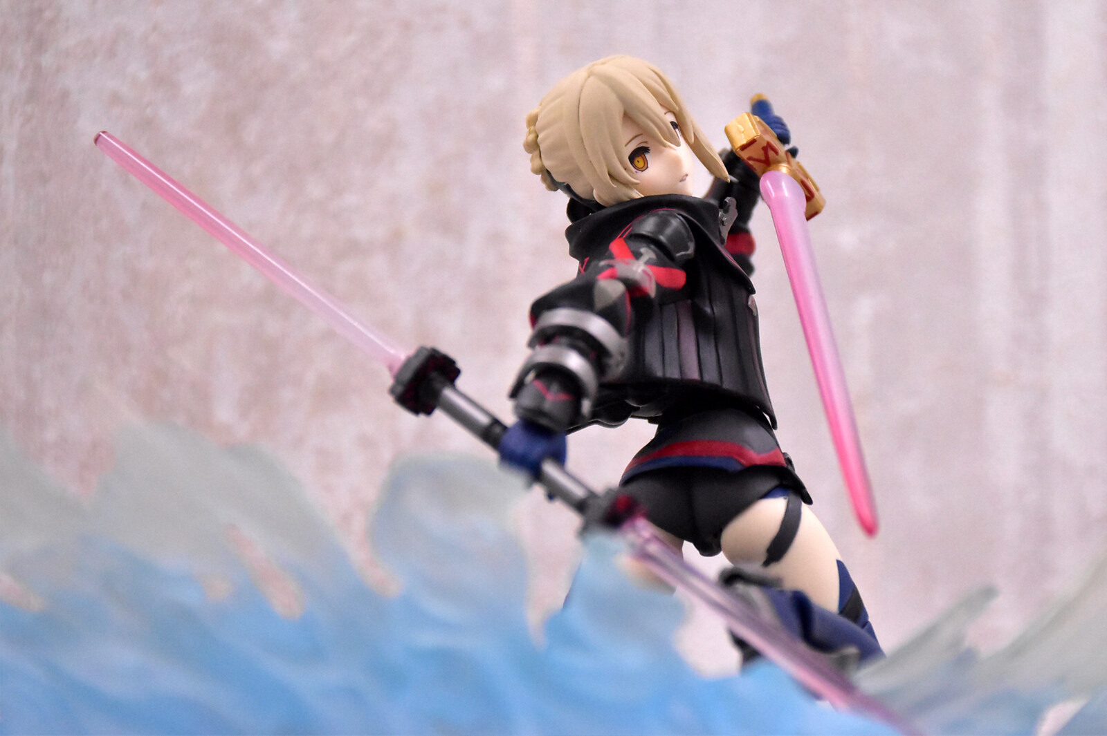 [達人專欄] 【figma】No.582_Fate / grand order_謎之女主角X[Alter] - ss950526的創作 - 巴哈姆特