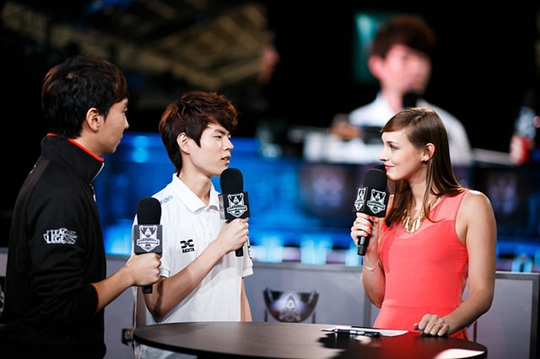 【翻譯】Ex-Samsung Blue ADC / EDG Deft 訪談 - alsha1998a的創作 - 巴哈姆特