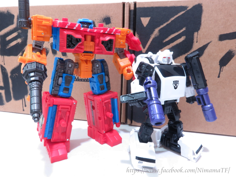 [達人專欄] 「開箱」變形金剛《Generations Selects》WFC-GS15/16 Bug Bite 殺人蜂 & Hot ...