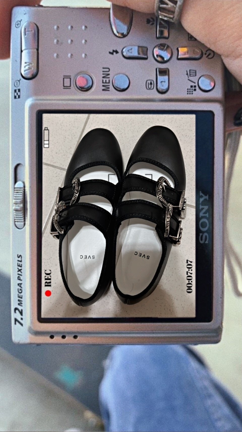 SVEC 雙扣腰帶高跟鞋 - bellayang89的創作 - 巴哈姆特