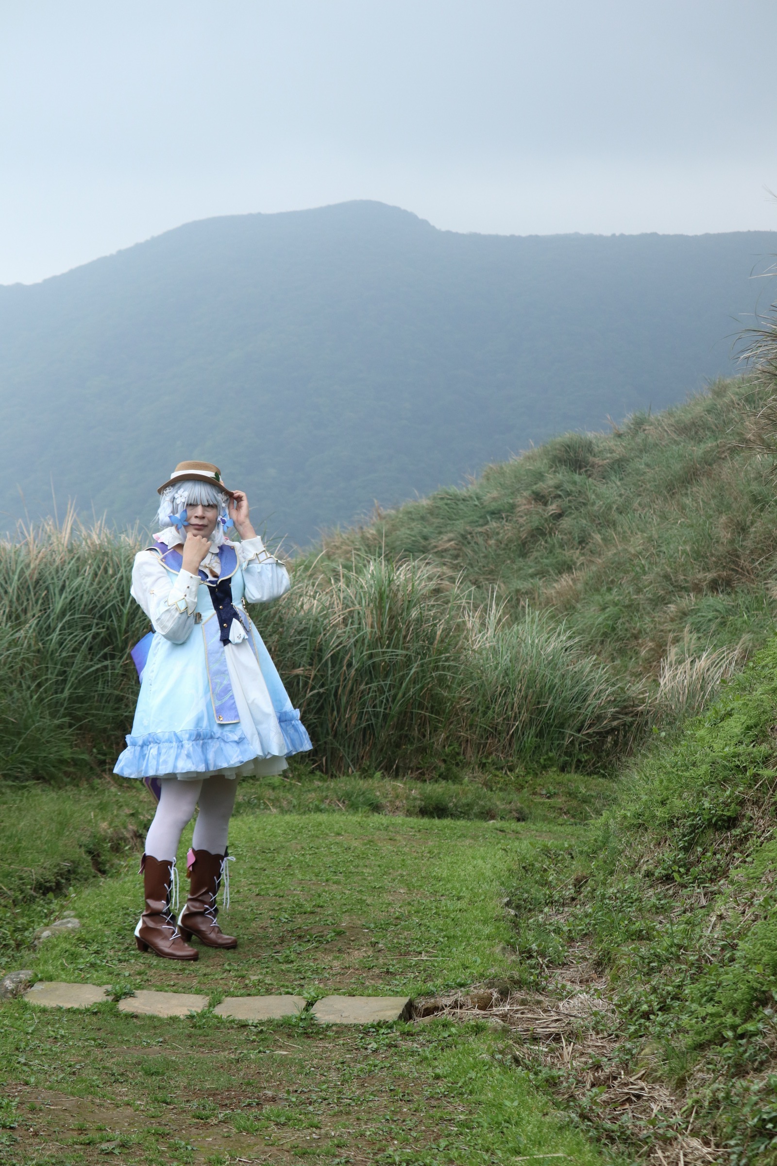 上山拍原神的花時來信 - valkyrie357的創作 - 巴哈姆特