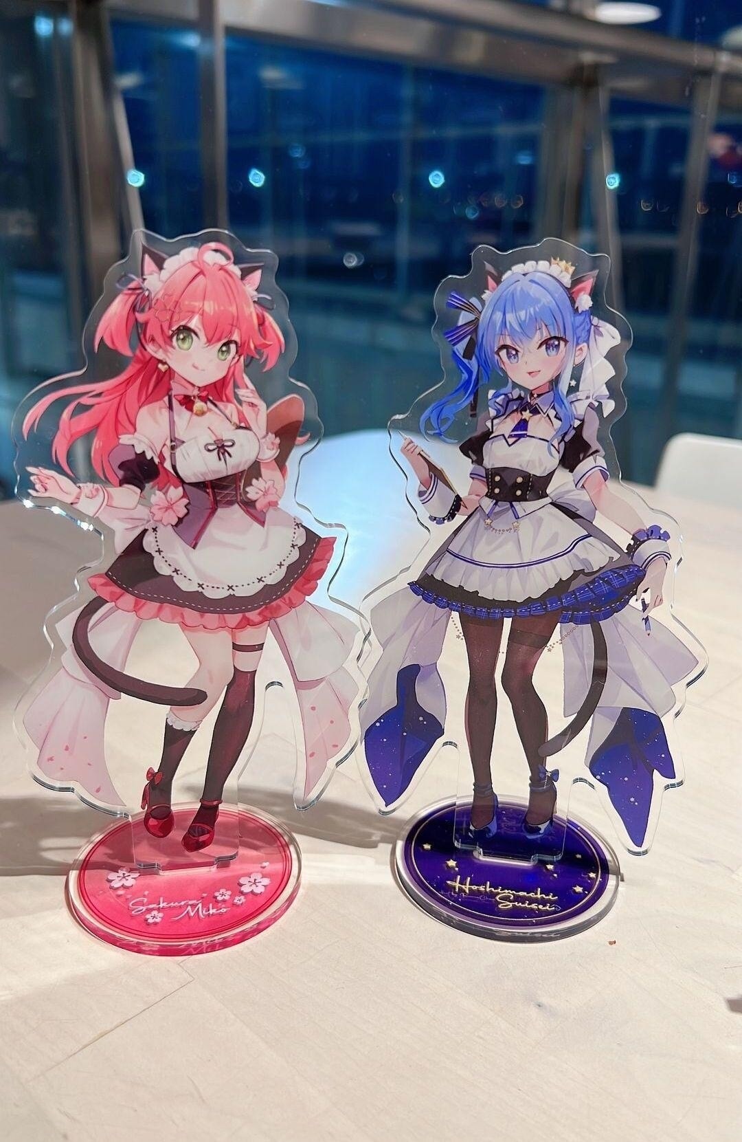 拍拍這次的新品~ MiComet立牌 - shadowgray的創作 - 巴哈姆特