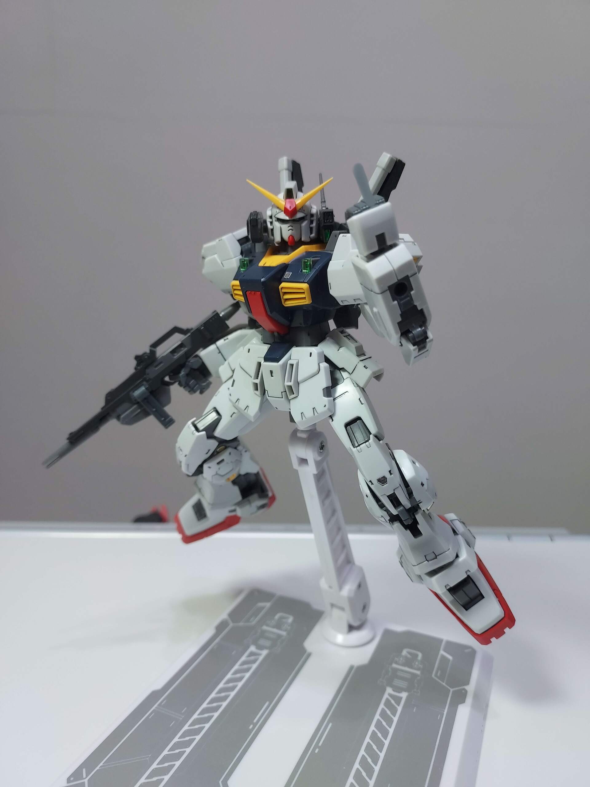 萬代 RG Gundam Mk2 AEUG配色 - thisiscool的創作 - 巴哈姆特