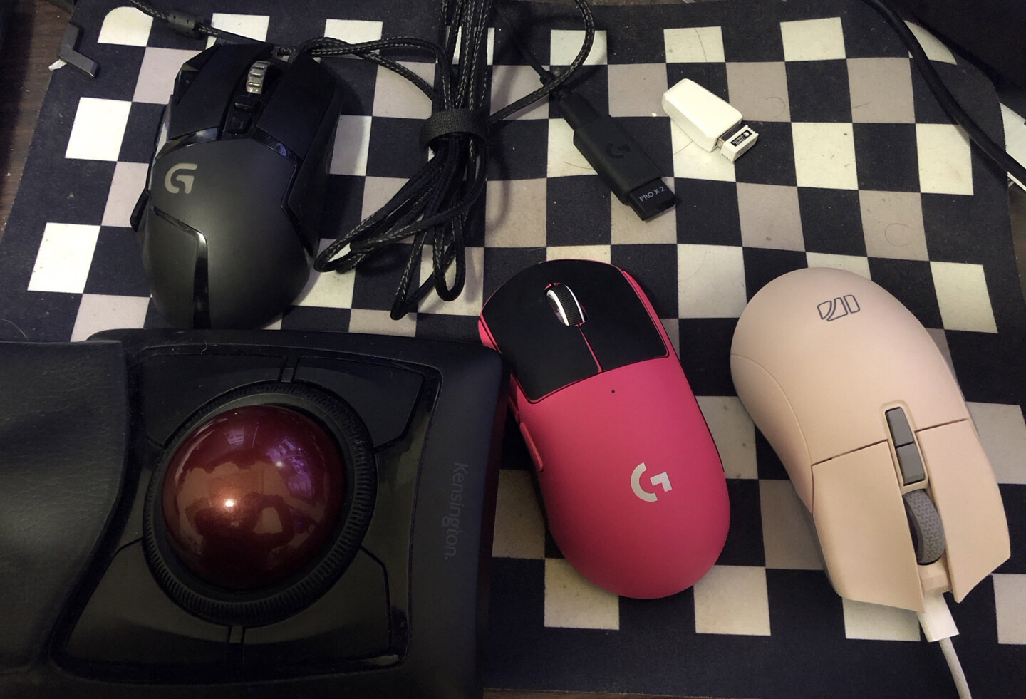 新購入的Logi Pro X SUPERLIGHT 2 以及 iRocks M31R 同步購入的心得 - g2716172的創作 - 巴哈姆特