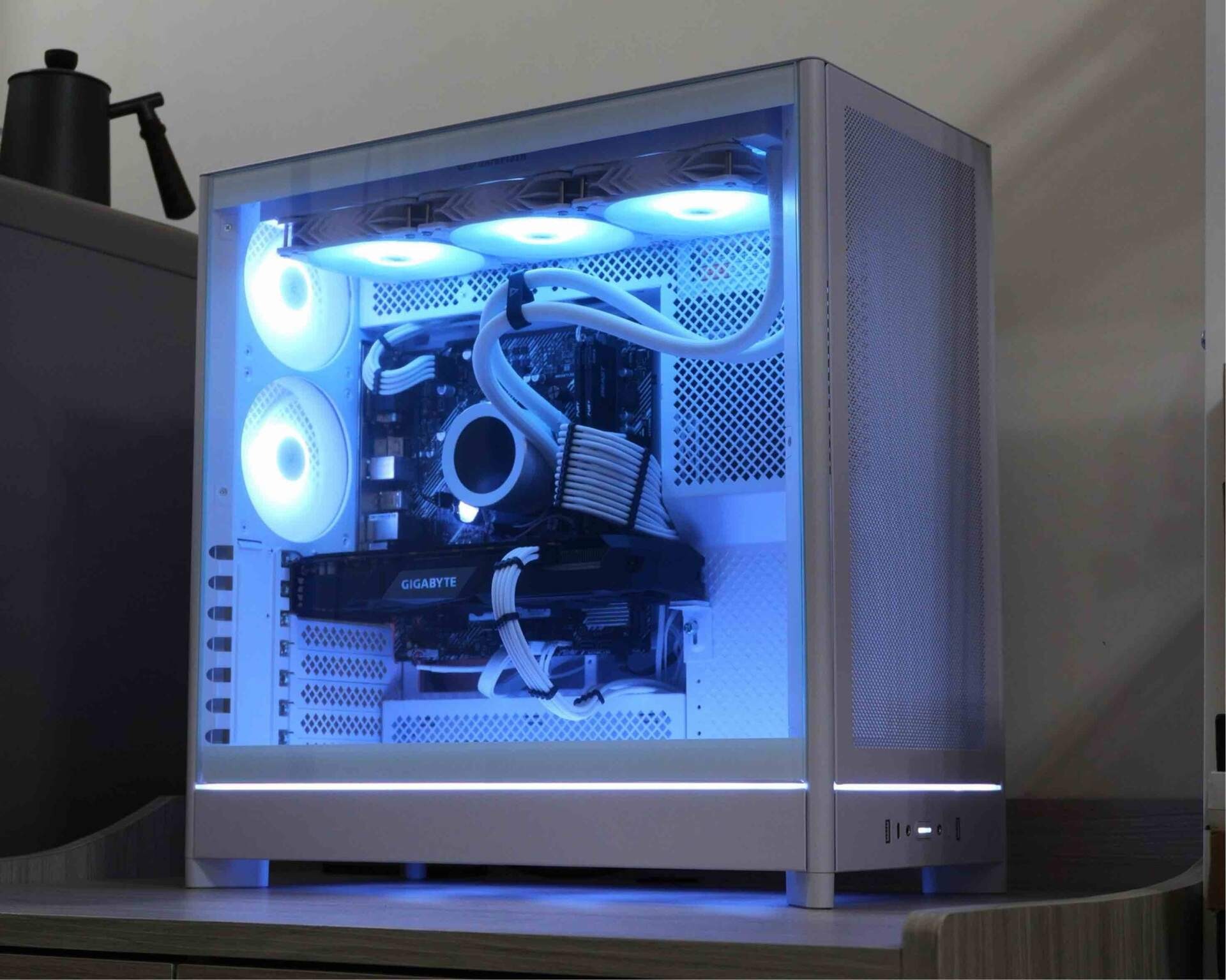 玩轉生活 – MONTECH HS01 PRO機殼測試組裝分享 - s1029910的創作 - 巴哈姆特