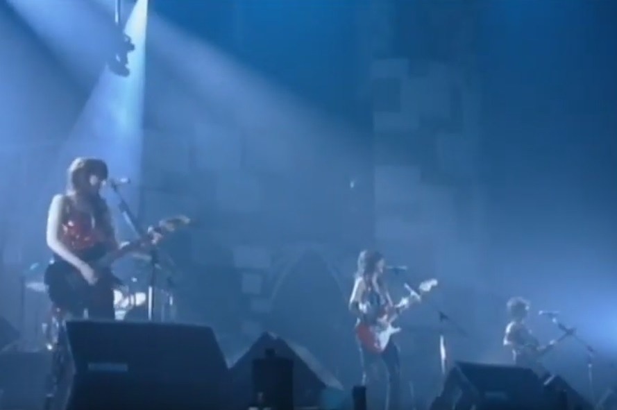 [ZONE] - true blue - sdgn的創作 - 巴哈姆特