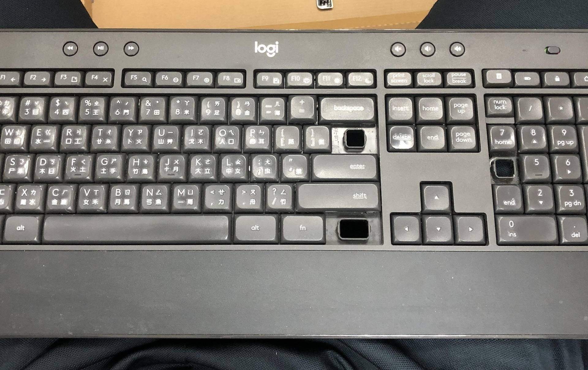 Logi K545 鍵盤拆解筆記 Logi K545 keyboard disassembly - g2716172的創作 - 巴哈姆特