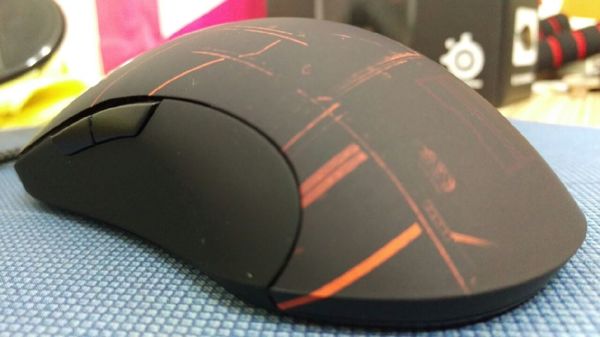 電競周邊_簡易滑鼠開箱-SS SENSEI RAW Call of Duty - iceyu03的創作 - 巴哈姆特