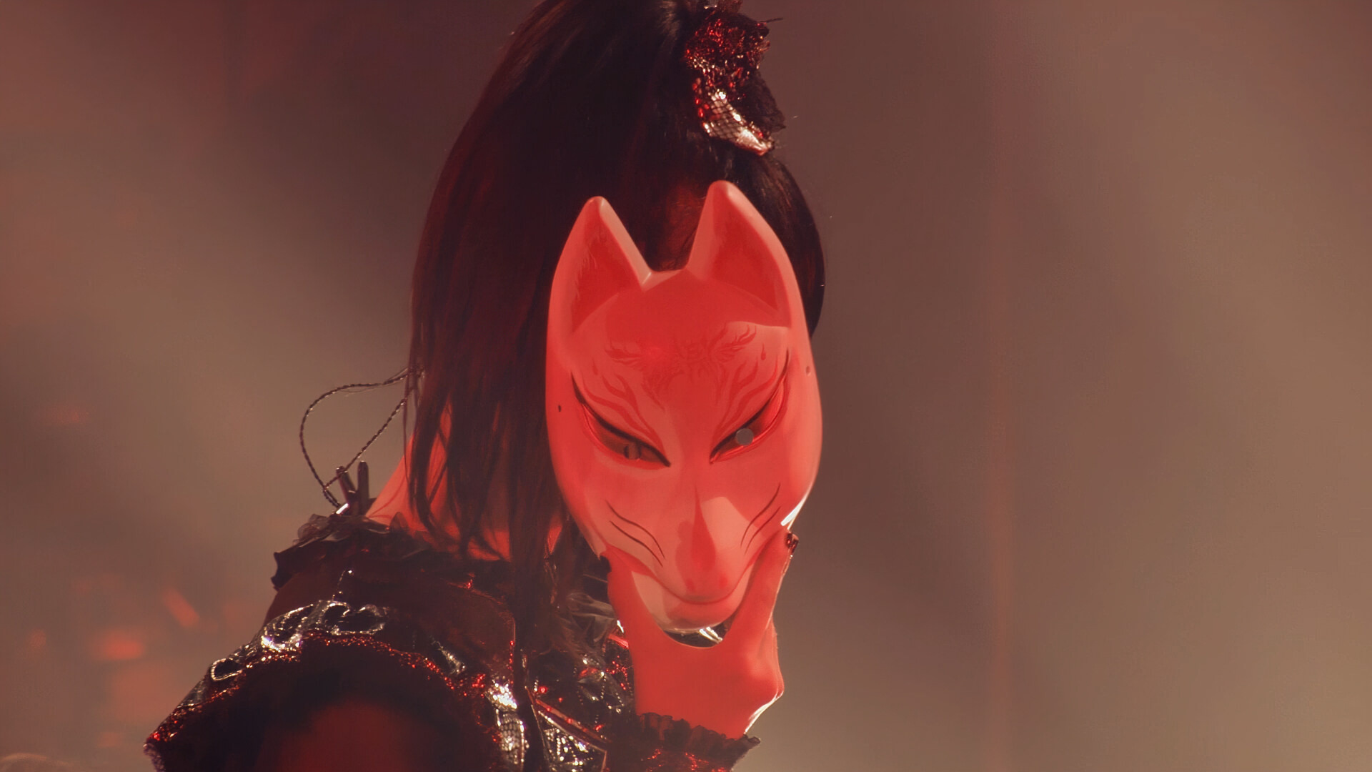 BABYMETAL 【中日歌詞/翻譯】-Megitsune メギツネ 女狐 (MIX)/近期感想 - lin920710的創作 - 巴哈姆特