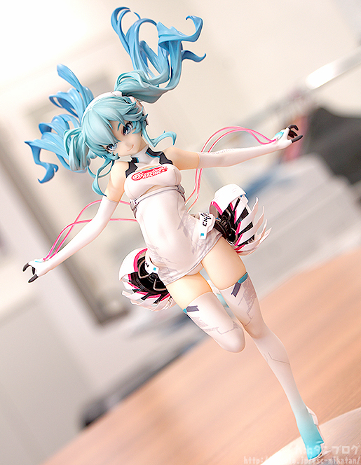GSC《VOCALOID》 初音未來 賽車皇后2014 Ver. 15年4月預定 - gx9901seed的創作 - 巴哈姆特