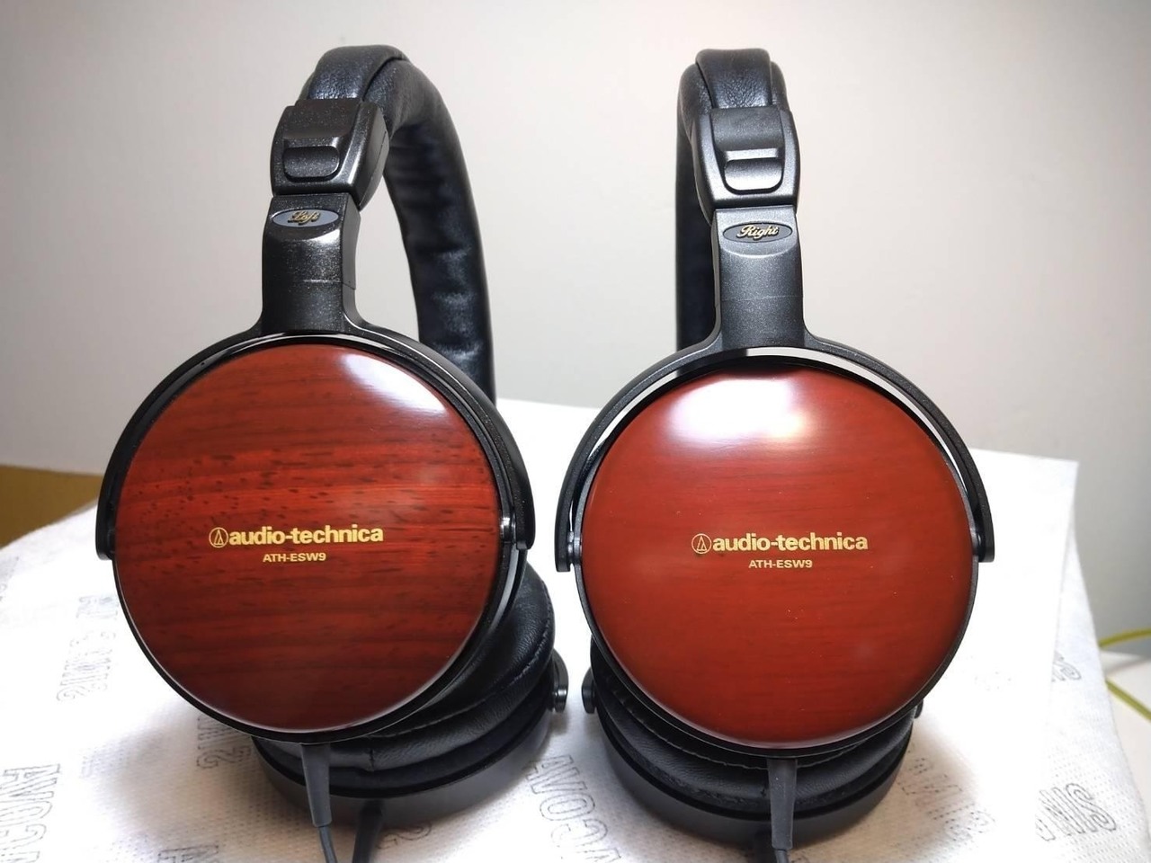 鐵三角 ATH-ESW9 前期 後期 版本差異 - x1973852的創作 - 巴哈姆特