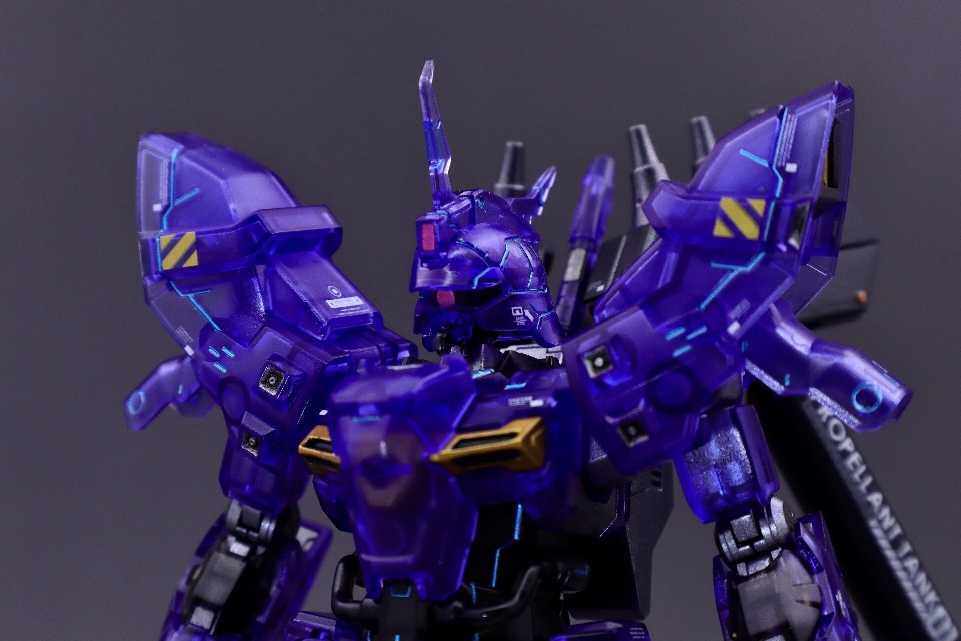 [達人專欄] HGUC - Varguil [Clear Color] 透明的巴爾基爾 - sora1000的創作 - 巴哈姆特