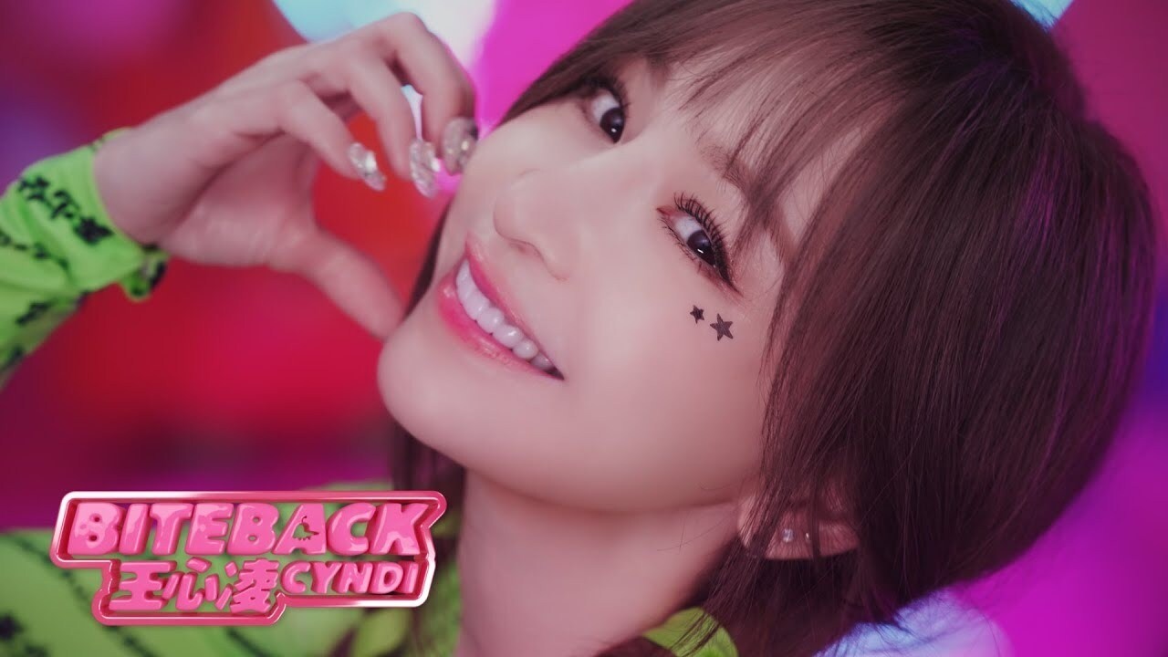 bite back ( 欲言又止 ) - tiffy1788的創作 - 巴哈姆特