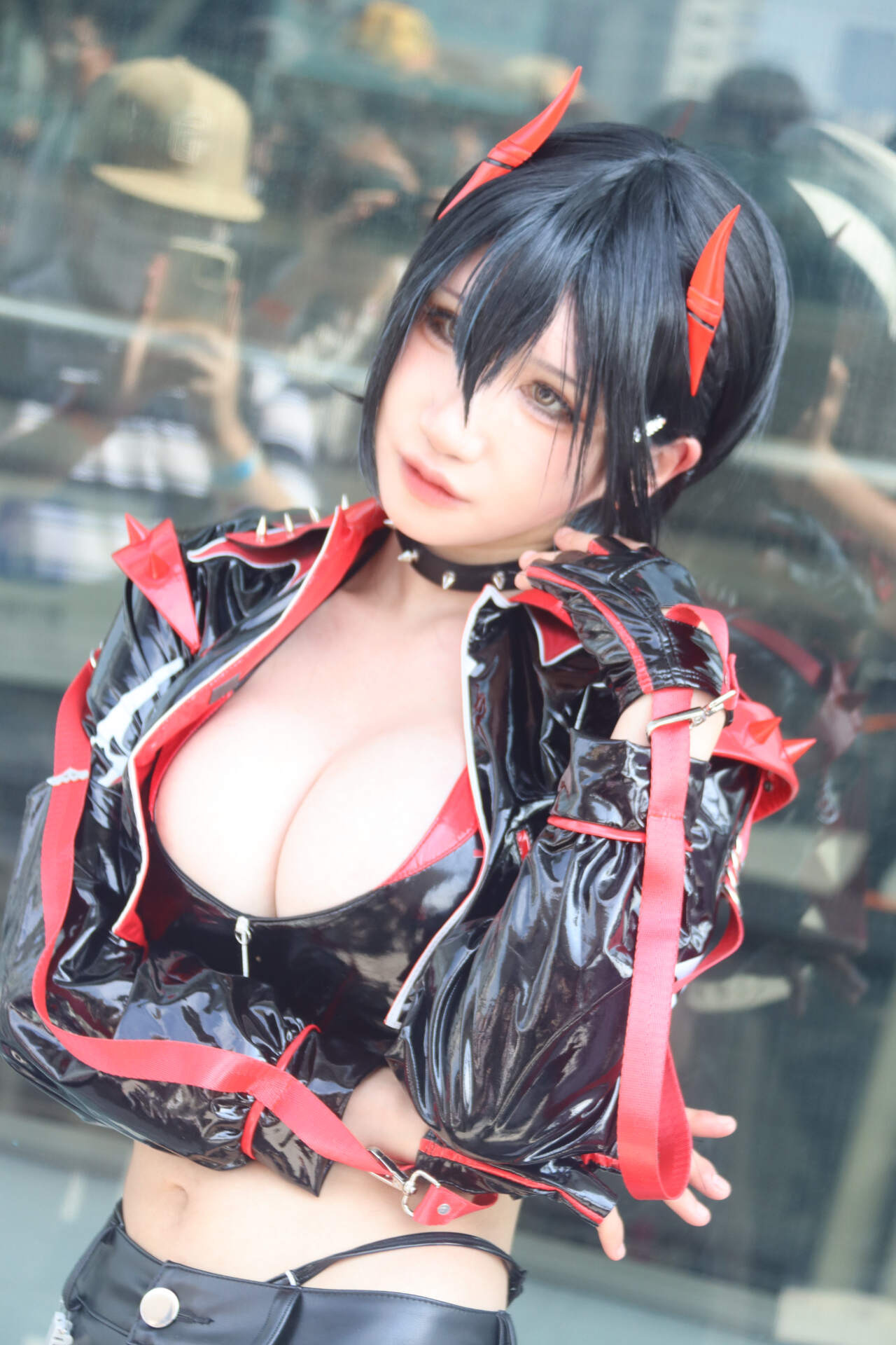 C104---碧蘭航線:戰力膨脹的胡藤! - x95136817的創作 - 巴哈姆特