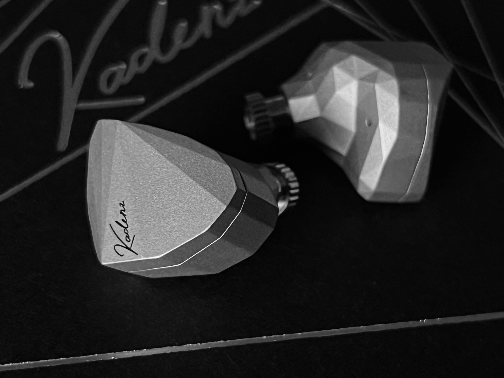 【聽感】K系列的終章-水月雨 Kadenz心得 - up123321up的創作 - 巴哈姆特