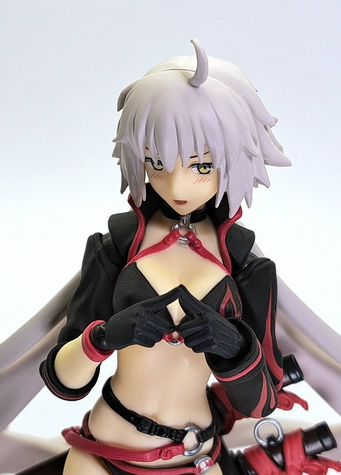 [開箱] Max Factory Figma Fate FGO 泳裝黑貞 - l1a2yyyy的創作 - 巴哈姆特