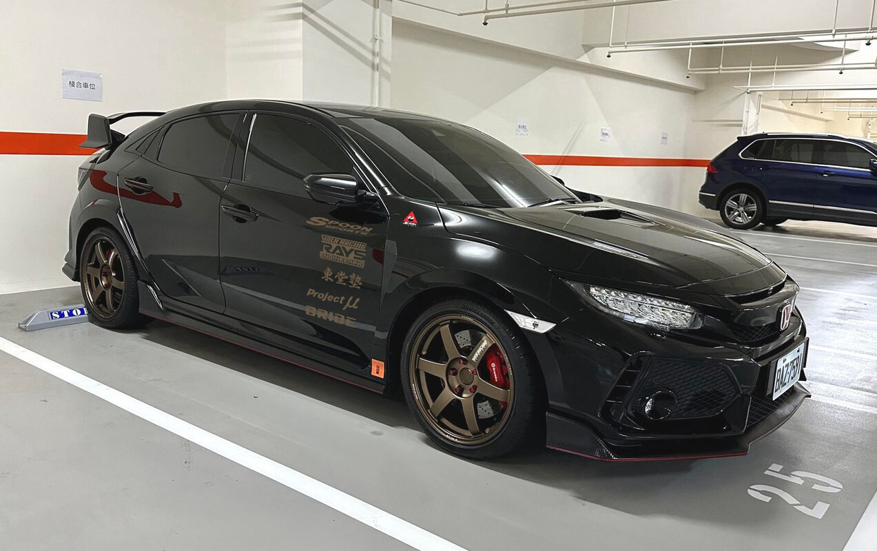 模擬設計 - Honda CIVIC Type-R FK8 Spoon公路街車式樣 - mazadfd3s的創作 - 巴哈姆特