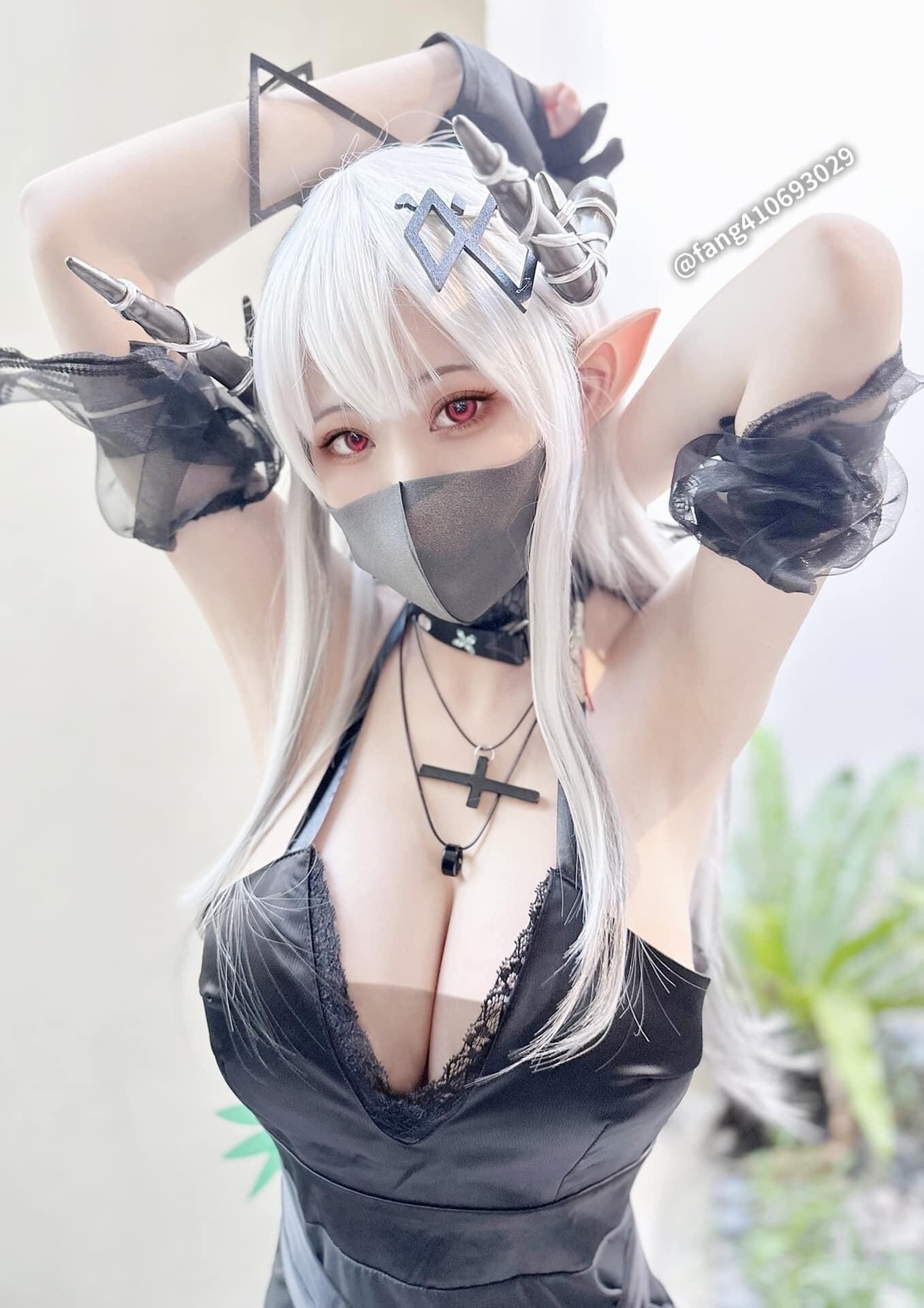 明日方舟泥岩Cos - f410693029的創作 - 巴哈姆特