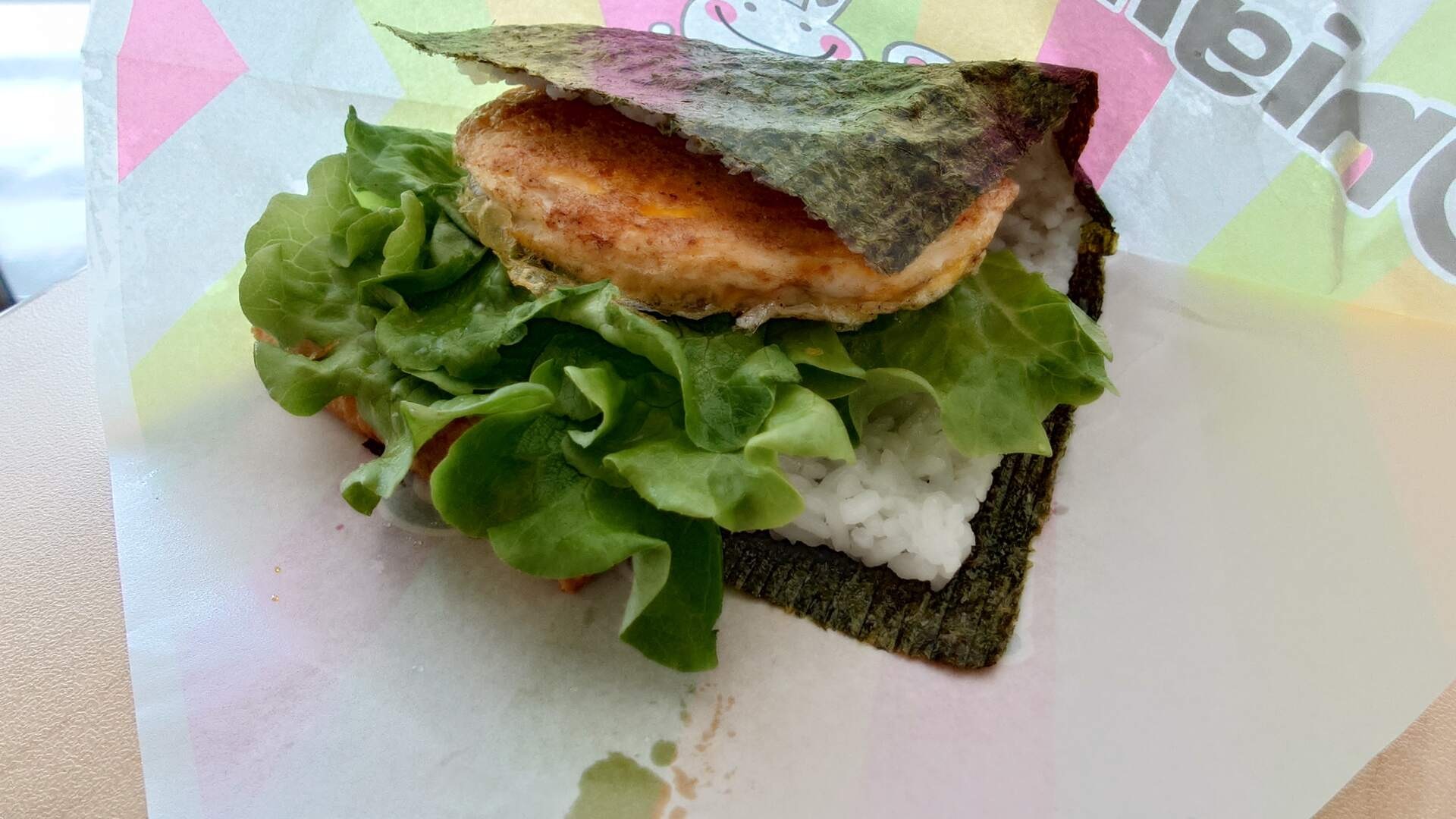 日本 - 大阪 - 關西空港 (Onigiri Burger & 大阪天満 すし処西屋) (日本蔬食素食餐廳) - tedandjolin的 ...