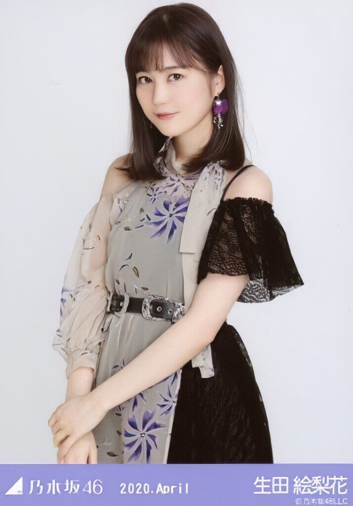 乃木坂46 8週年演唱會衣裝 - ej02140508的創作 - 巴哈姆特