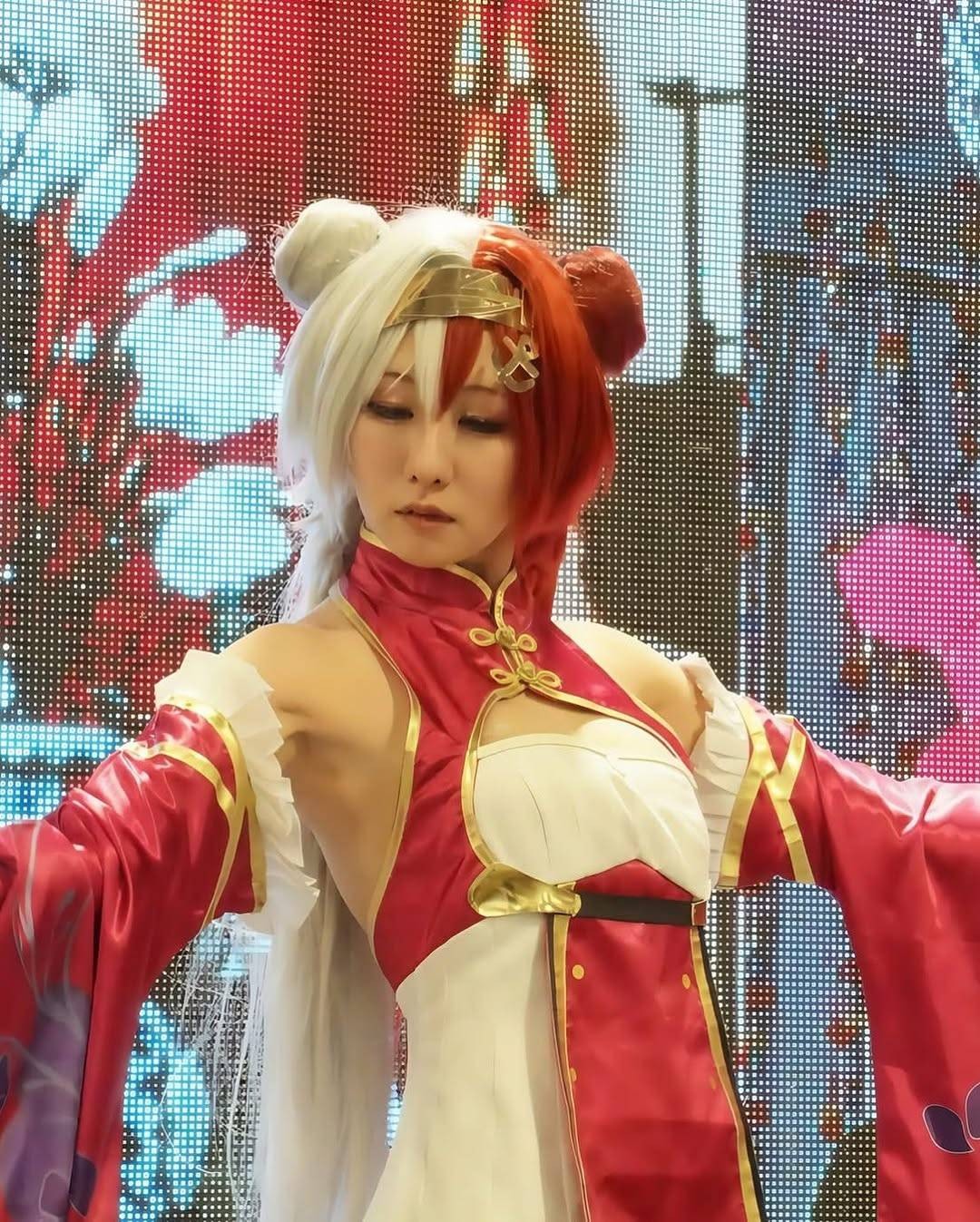 [達人專欄] 【Cos】FF44 舞台表演/ 碧藍航線-肇和 - aij09的創作 - 巴哈姆特