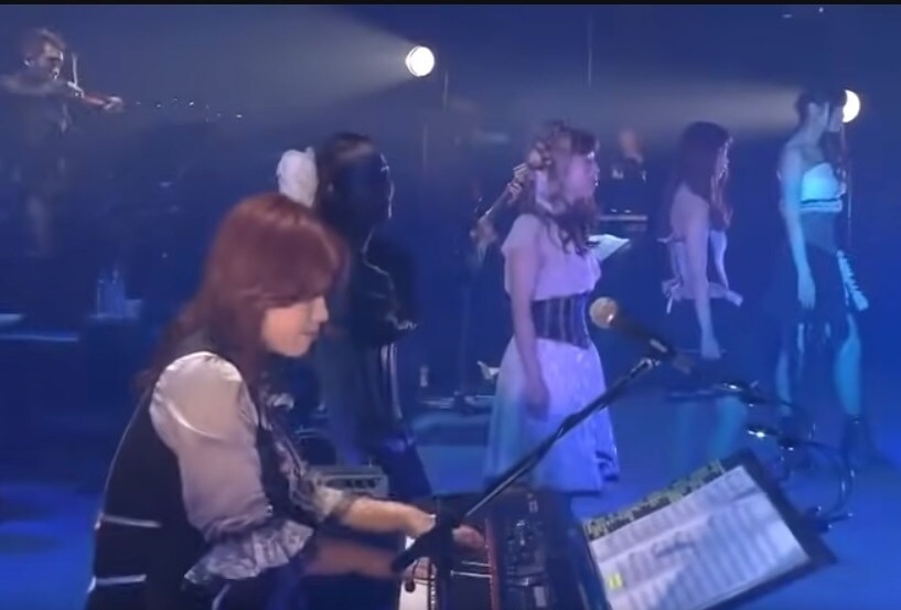 [Yuki Kajiura Live Vol #11 Elemental Tour 2014] Luminous Sword - sdgn的創作 - 巴哈姆特