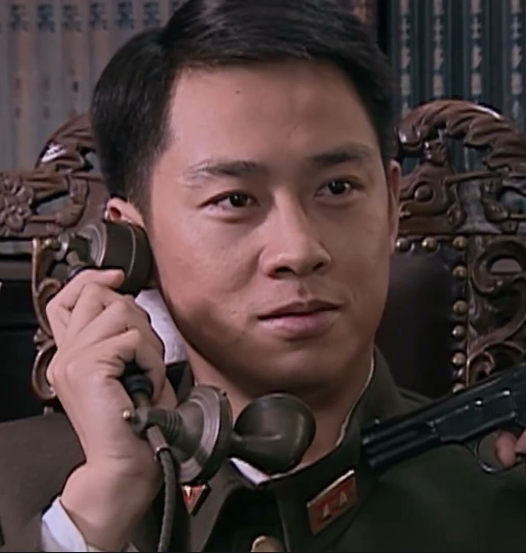 【潛伏】滅蟲的事是不是越快越好 - stillfiy0529的創作 - 巴哈姆特