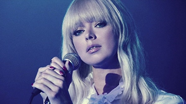 Girls Just Wanna Have Some -(Chromatics) - l1211426的創作 - 巴哈姆特