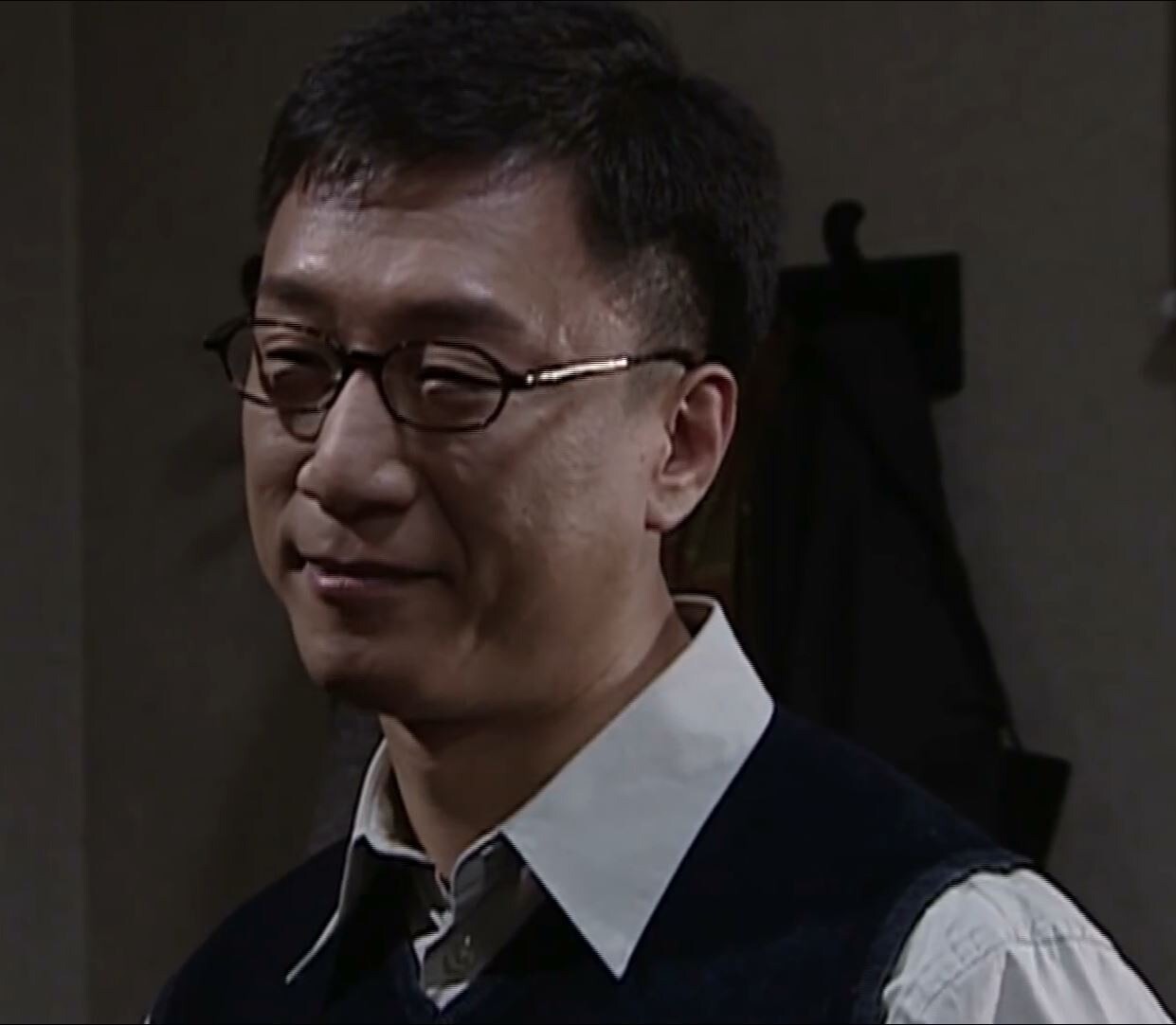 【潛伏】我們的故事需要有人聽 - stillfiy0529的創作 - 巴哈姆特