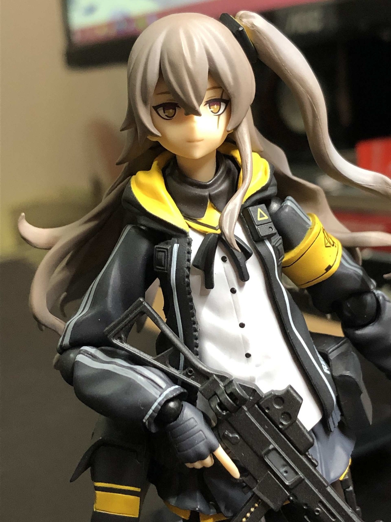 Max Factory figma UMP45 開箱 - z86125的創作 - 巴哈姆特