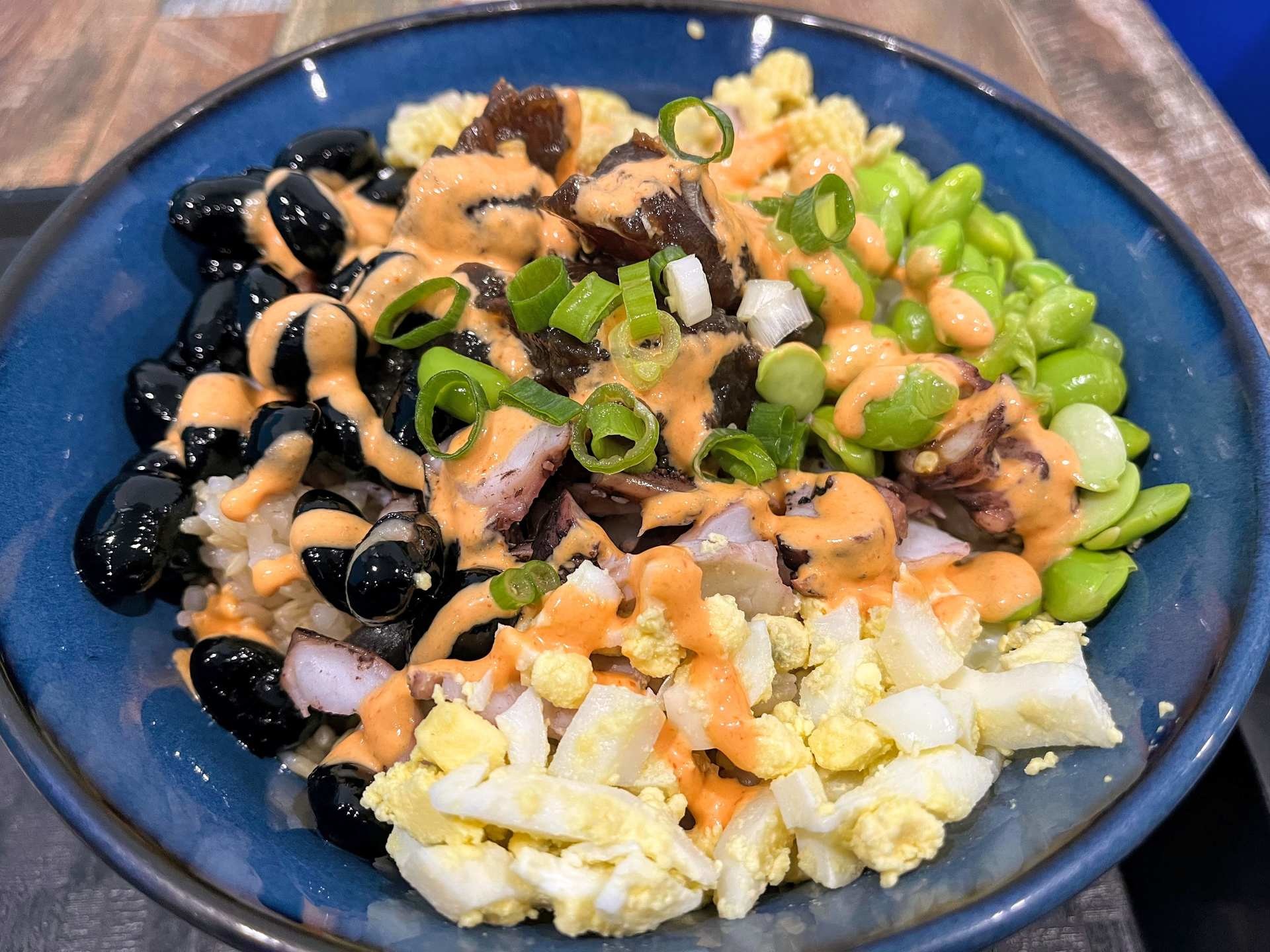 [食記] YU POKE，台灣台北中正，自由選擇搭配的好吃夏威夷生魚飯！ - roodytsai的創作 - 巴哈姆特