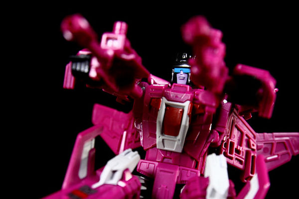 [Transformers] Titans Return Deluxe Class Aimless & Misfire - x123的創作 ...