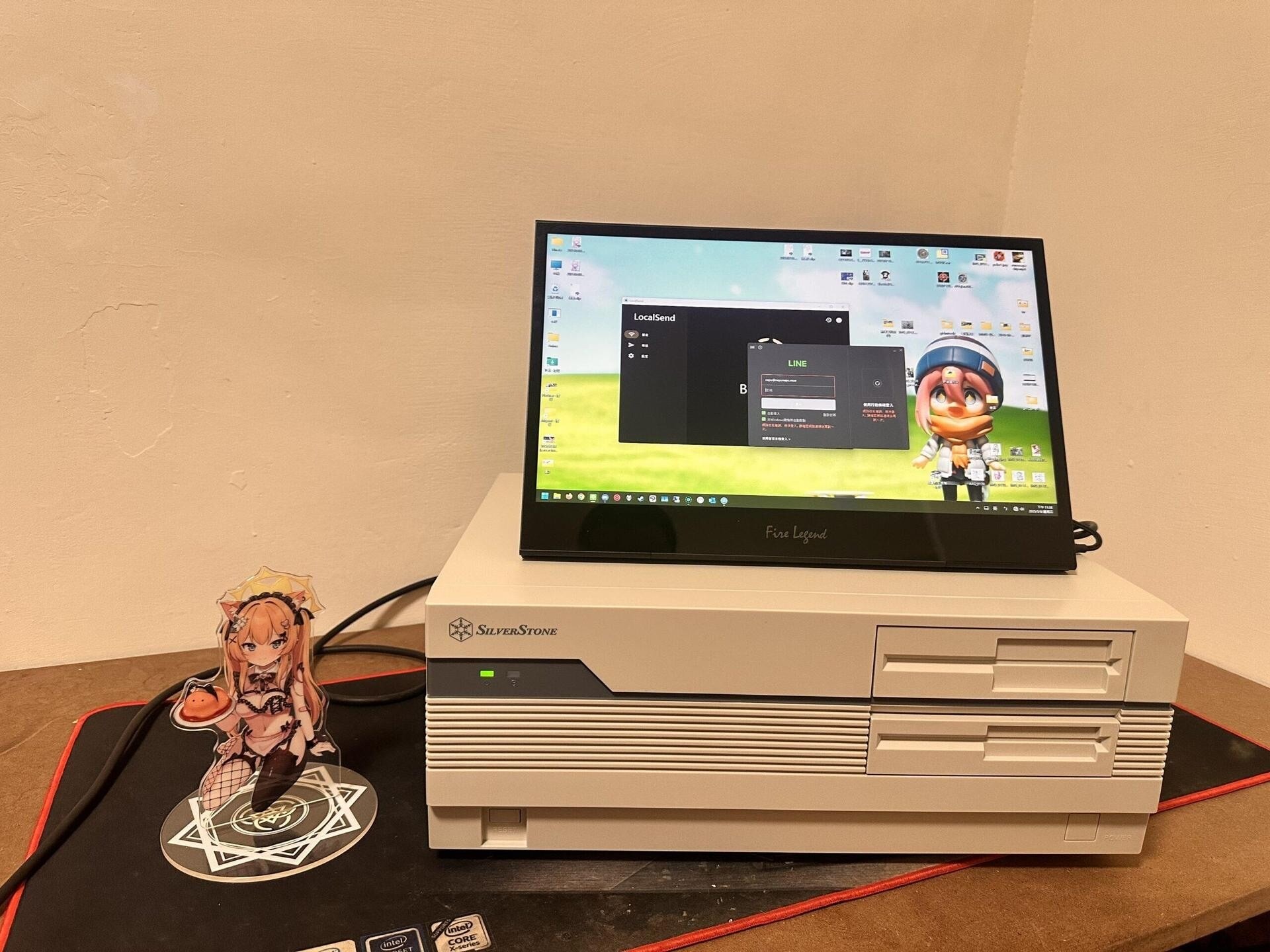 復古新潮流 銀欣 FLP01 復古機殼開箱&裝機 - kge78682的創作 - 巴哈姆特