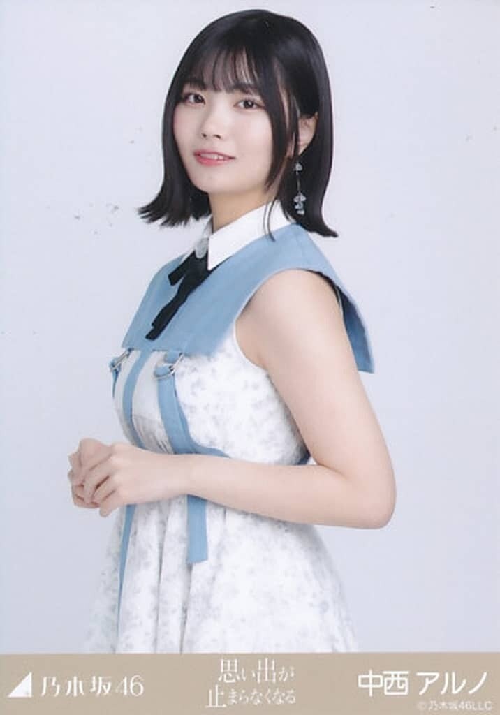 乃木坂46 34th 「思い出が止まらなくなる」歌唱衣裝 - ej02140508的創作 - 巴哈姆特