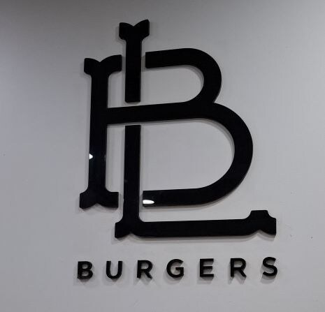 一整片蘑菇—BL Burgers - s3062072的創作 - 巴哈姆特